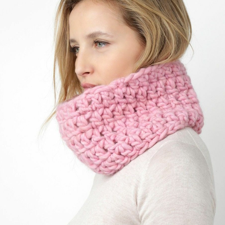 Crochet 101 - Chunky Cowl – Brooklyn Craft Company